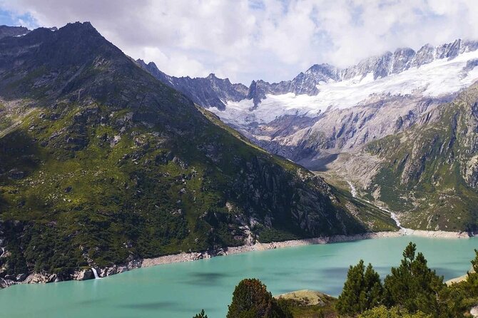 Full-Day Hiking Swiss Alps and Lake Lucerne With Pick-Up - Inclusions and Amenities Provided