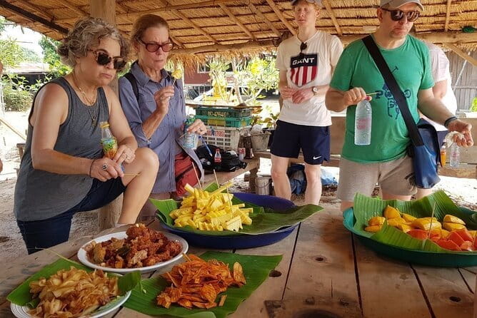 Full-Day Historical Park and Countryside Tour in Sukhothai - FAQs