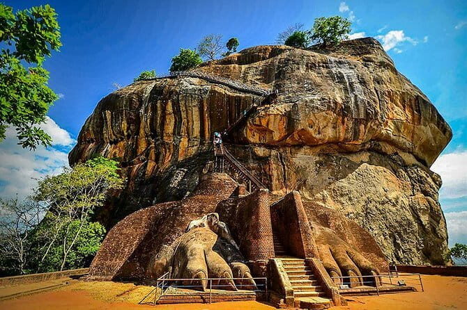 Full-Day Hop-On Hop-Off Tour of Sigiriya from Kandy with Lunch - What You Can Expect from the Tour