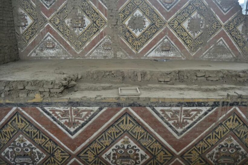 Full day Huacas of Moche, Chan Chan and Beach Huanchaco - Exploring the Huacas of the Sun and the Moon