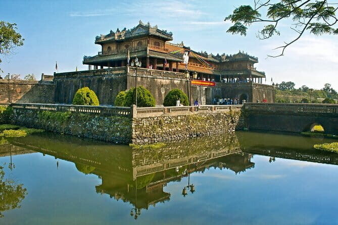 Full Day Hue City Tour - The Morning: Beginning with Hue’s Imperial Heritage