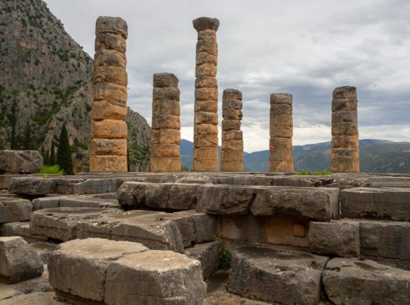 ''Full Day in Delphi, Monastery of Hosios Loukas, Livadia '' - Key Points