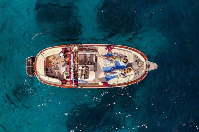 Full Day in Positano With Gozzo - Dining and Refreshments