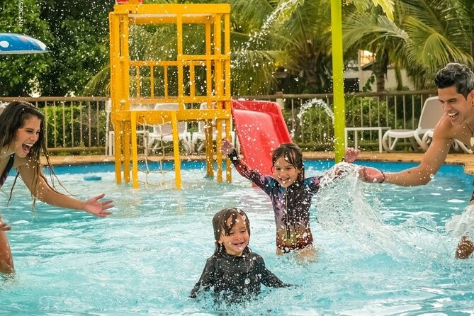 Full Day Isla Del Encanto - Rosario Islands - Dining and Refreshments