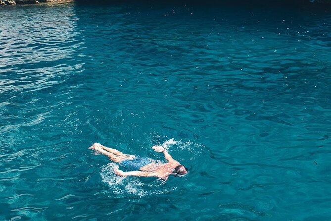 Full-Day Island of Ponza Cruise Trip From Anzio Including Lunch - Exploring Ponza