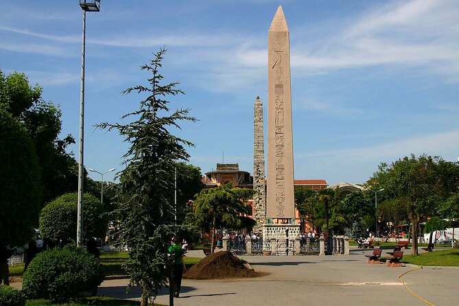 Full Day Istanbul Old City Tour With Expert Local Guide - Marveling at the Blue Mosque