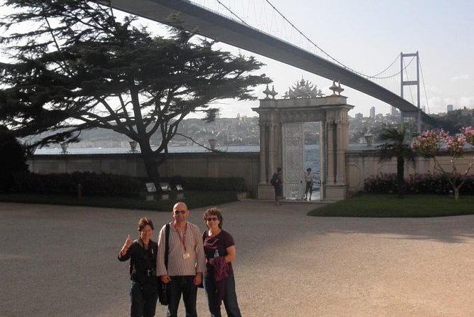 Full-Day Istanbul Tour With Bosphorus Sightseeing Cruise - Spice Bazaar Exploration