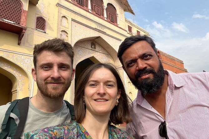 Full day Jaipur by car and Guide - Key Points
