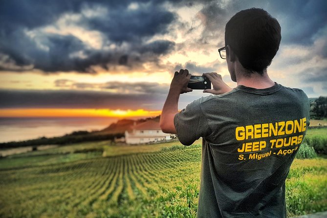 Full Day Jeep Tour Furnas With Lunch (Cozido) and Drinks Included - Indulge in Traditional Cozido Stew