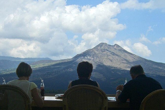Full-Day : Kintamani Volcano - Jungle Swing - Rice Terrace - Waterfall - Temple - The Sum Up