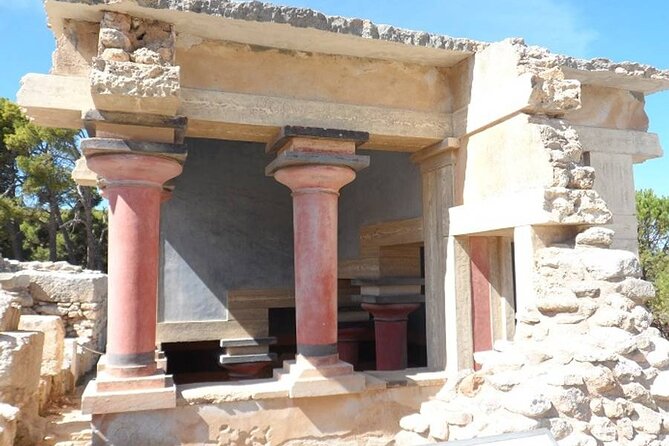 Full-Day Knossos and Heraklion Tour From Chania and Rethymno - What to Expect at Knossos Palace