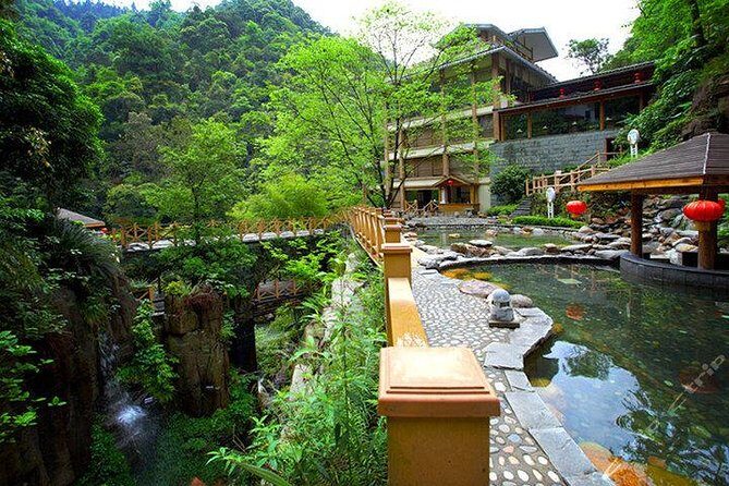 Full day Longsheng Hot Spring private day tour from Guilin or Yangshuo - What to Expect from the Longsheng Hot Spring Day Tour