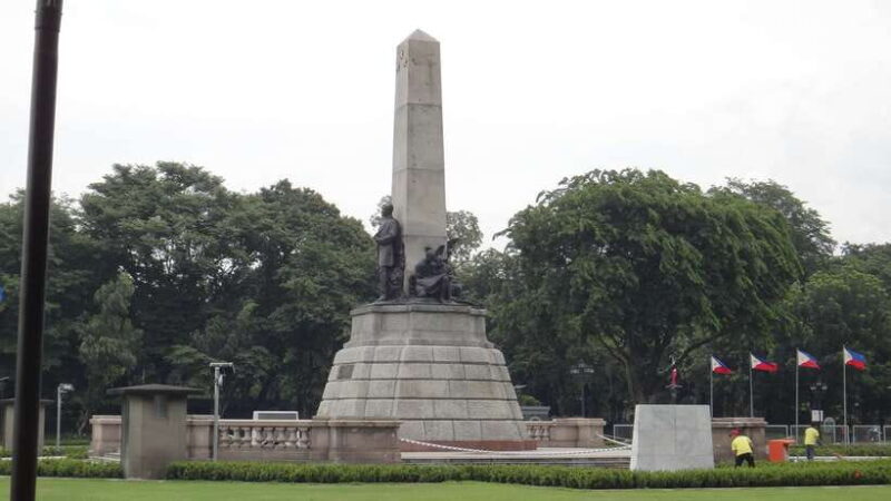 Full-Day Manila City, Tagaytay Taal Volcano and Lake Tour - Who Should Consider This Tour