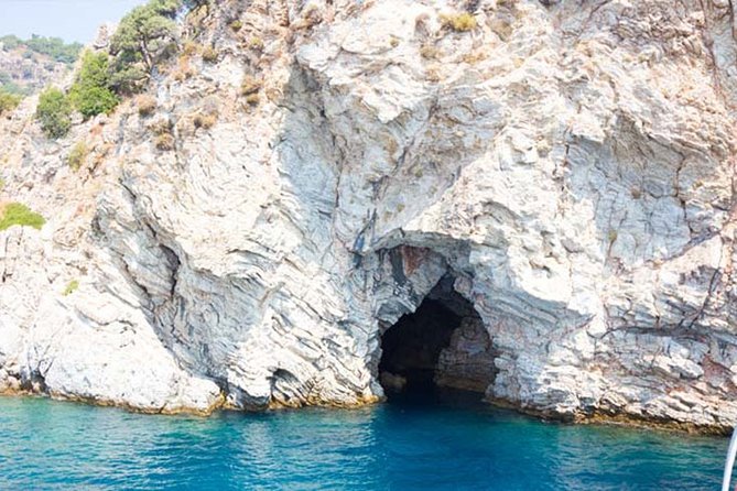 Full Day Marmaris Boat Trip With Lunch and Drinks - Accessibility