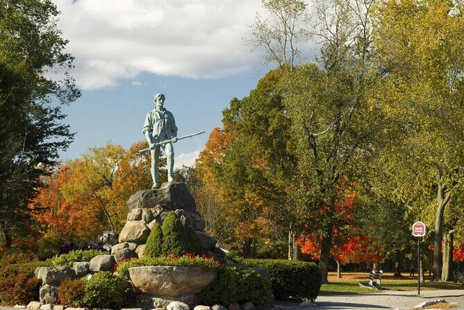 Full-Day Minivan Tour of Revolutionary Boston, Lexington and Concord - An Inside Look at the Revolutionary Boston, Lexington, and Concord Tour