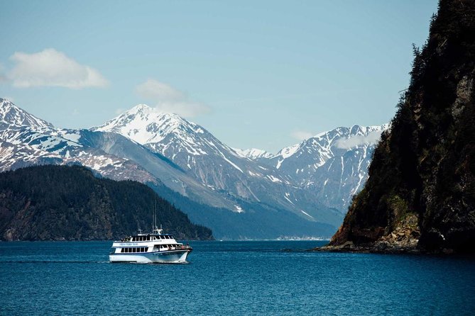 Full Day Northwestern Glacier & Wildlife Tour From Seward - Meeting Point and Logistics