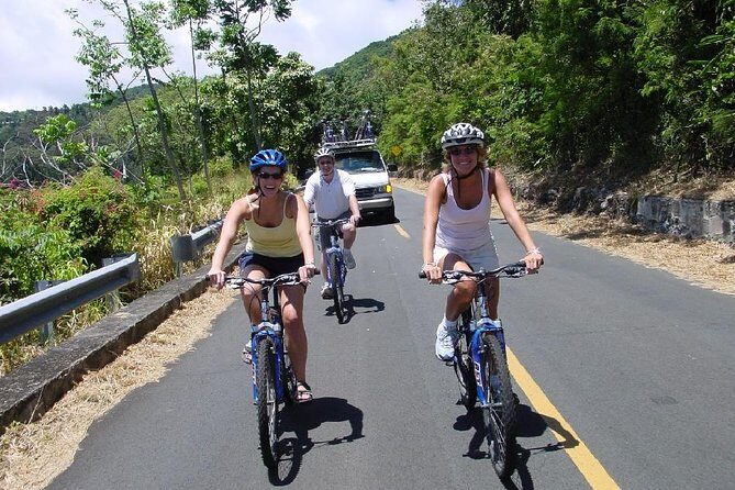 Full Day Oahu Bike, Hike, Sail and Snorkel Combo - Who Should Consider This Tour?