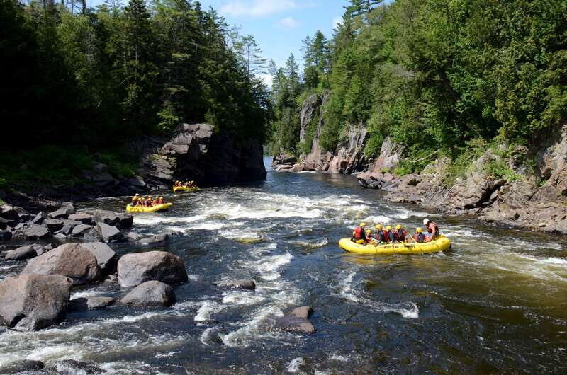 Full day of Rouge River White Water Rafting - The Adventure Begins: An Overview