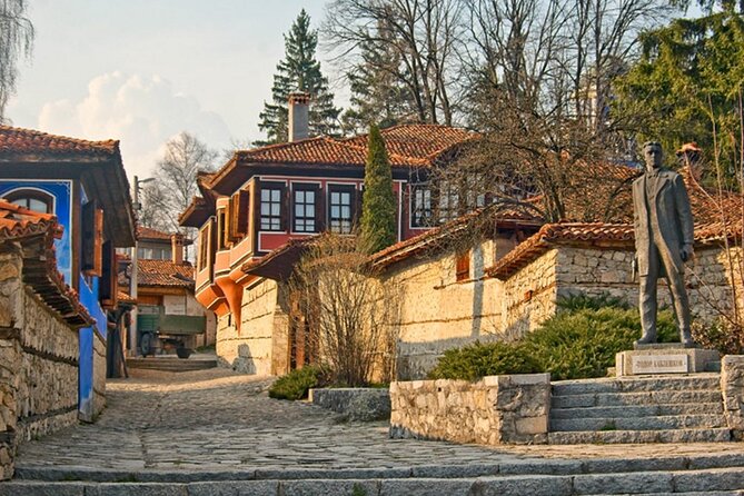 Full-Day Paragliding Guided Adventure with Lunch in Koprivshtica - FAQ