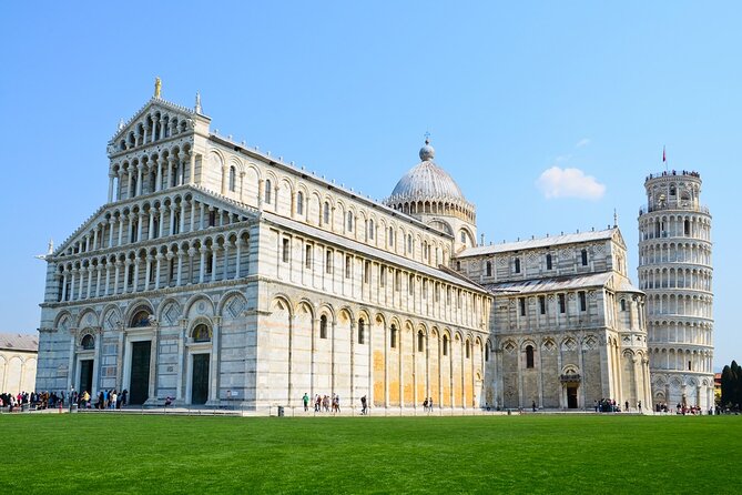 Full-Day Pisa and Lucca Day Trip from Montecatini - Transportation and Group Dynamics