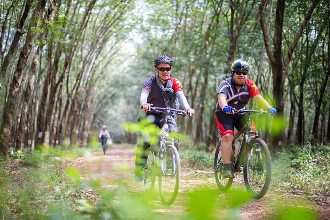 Full-Day Private Bike Tour of the Cu Chi Tunnels with Lunch - Exploring the Cu Chi Tunnels by Bike: An Authentic Vietnamese Adventure