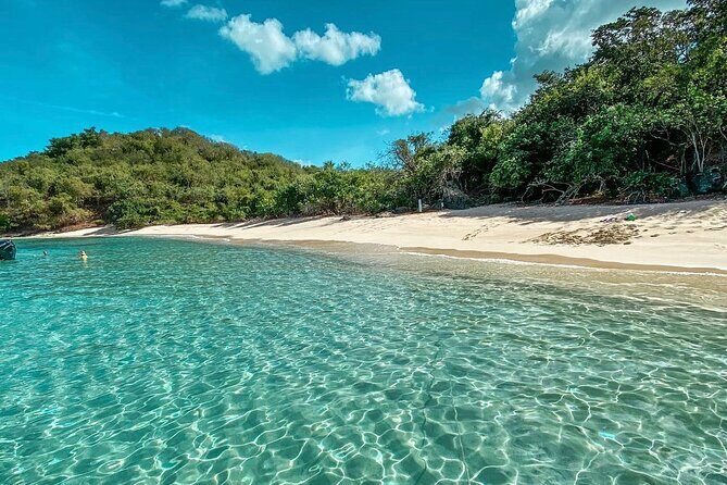 Full Day Private Boat Tour To Culebra - Exploring the Culebra Private Boat Tour