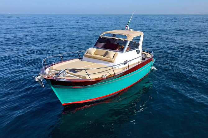 Full-Day Private Boat Tour to Gulf of Naples: Ischia & Procida - Key Points