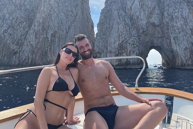 Full Day Private Capri Boat Tour From Positano - Customer Reviews and Experiences