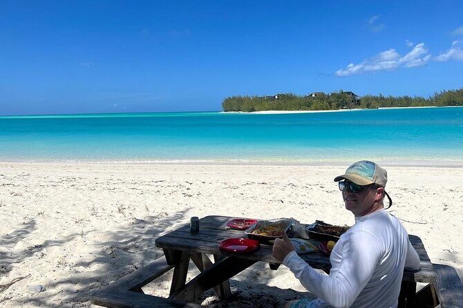 Full-Day Private Cruise in Turks and Caicos with Lunch - Exploring the Itinerary in Detail
