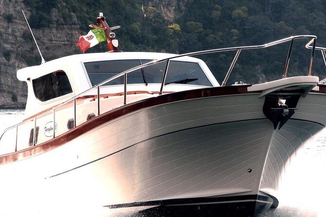 Full-Day Private Guided Boat Tour in Amalfi - The Experience on the Water