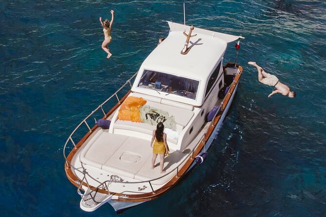 Full-Day Private Guided Boat Tour in Capri - Planning Your Visit: Booking Details and Tips