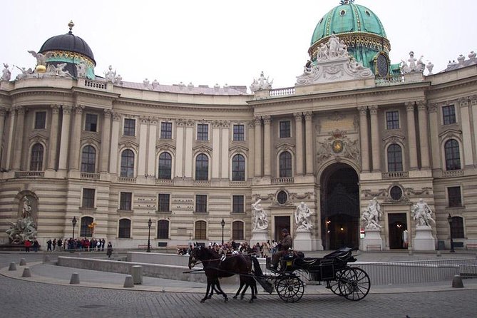 Full Day Private Guided Tour of Vienna From Budapest With Lunch - Getting to Vienna From Budapest