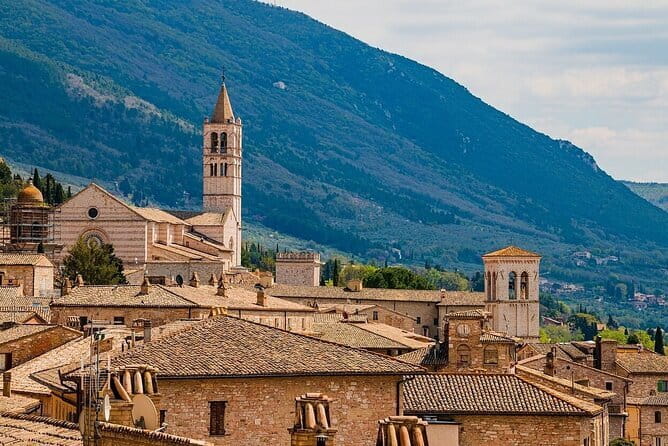 Full Day Private Guided Tour to Assisi and Cortona from Florence - What Makes This Tour Stand Out