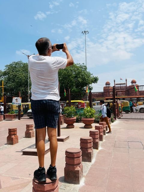 Full-Day Private Old and New Delhi Combo Tour - Navigating the Experience