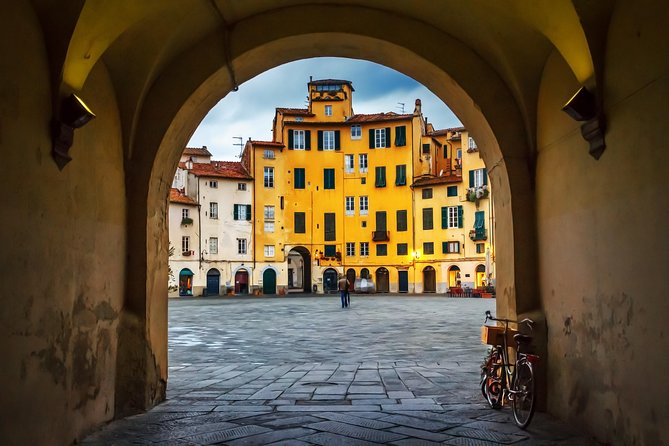 Full-Day Private Pisa and Lucca Tour From Florence - Exploring Lucca
