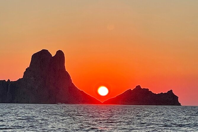 Full-Day Private Sailboat Tour of Ibiza and Formentera - Customizing Your Sailboat Tour Experience