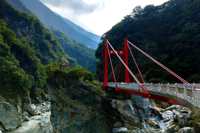 Full-Day Private Taroko National Park Tour from Hualien City - Key Points