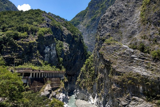 Full-Day Private Taroko National Park Tour from Hualien City - Authentic Experiences and Review Highlights