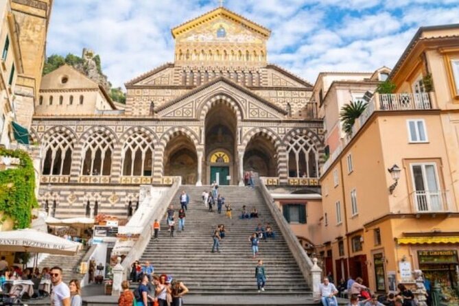 Full-Day Private Tour Amalfi Coast from Sorrento with Pick up - Practical Considerations
