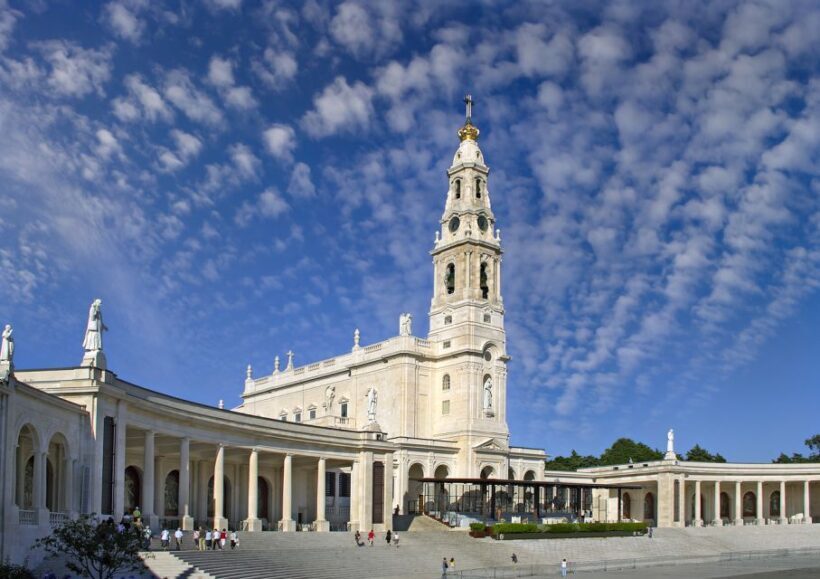 Full Day Private Tour: Fátima, Batalha & Óbidos from Lisbon - Exploring Central Portugal in Comfort and Style