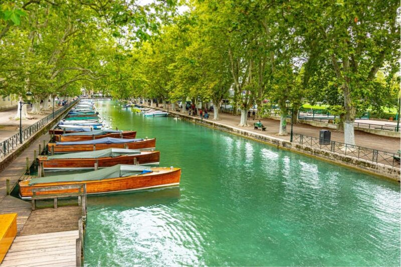 Full-Day Private Tour From Geneva to Annecy - Attractions and Experiences