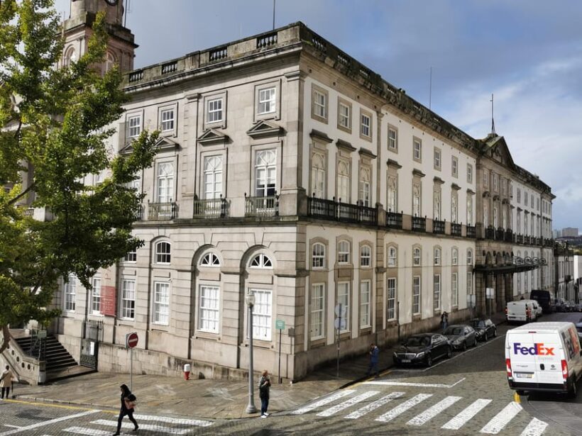 Full Day Private Tour from Lisbon to Porto - Frequently Asked Questions