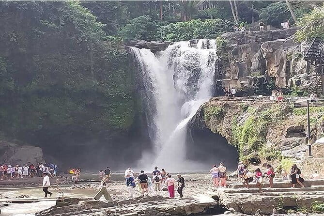 Full Day Private Tour from Tegenungan Waterfall to Tanah Lot - Key Points