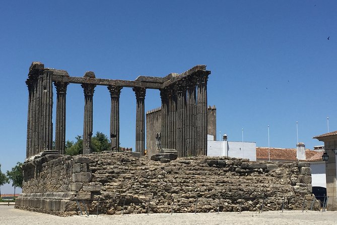 Full Day Private Tour in Évora and Arraiolos - Transportation and Value