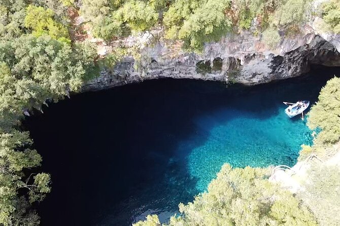 Full-Day Private Tour in Kefalonia - Marveling at Myrtos Beach