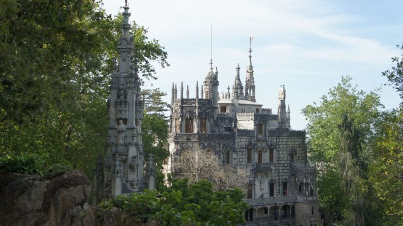 Full-day Private tour in Sintra and important landmarks - Exploring Sintra’s Highlights on a Private Full-Day Tour