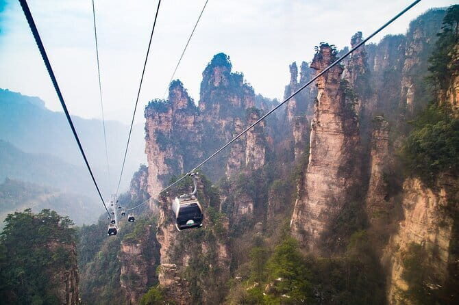 Full-Day Private Tour of Zhangjiajie National Forest Park - Detailed Breakdown of the Itinerary