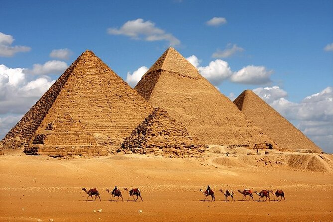 Full Day Private Tour to Giza Pyramids and Grand Egyptian Museum - Meeting and Pickup Information