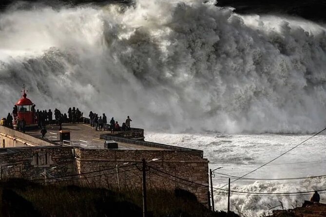 Full Day Private Tour to Nazaré, Óbidos, Fátima and Batalha - The Sum Up