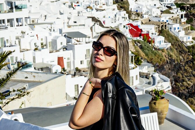 Full Day Private Tour to Santorini - Key Points